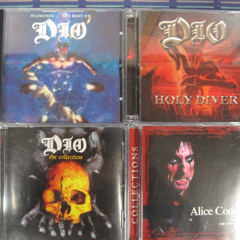 Meat Loaf, Roger Waters, Cranes, Peter Case, Daughtry, Misconduct | Tori