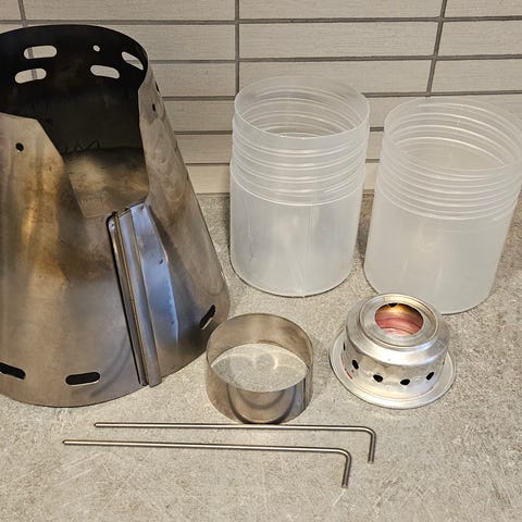 Toaks Titaaninen kattila 900ml + Spriikeitin + Tuulisuoja | Tori