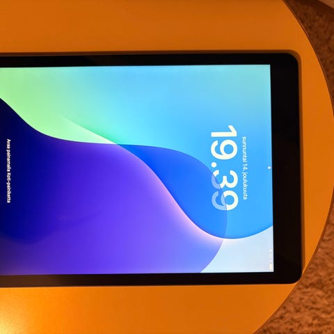 Apple iPad 9 sukupolvi Wi-Fi+SIM 64GB | Tori