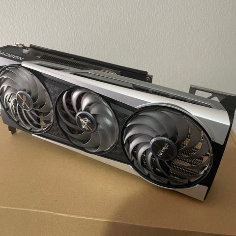 Sapphire Nitro+ Radeon RX 6800 XT näytönohjain | Tori