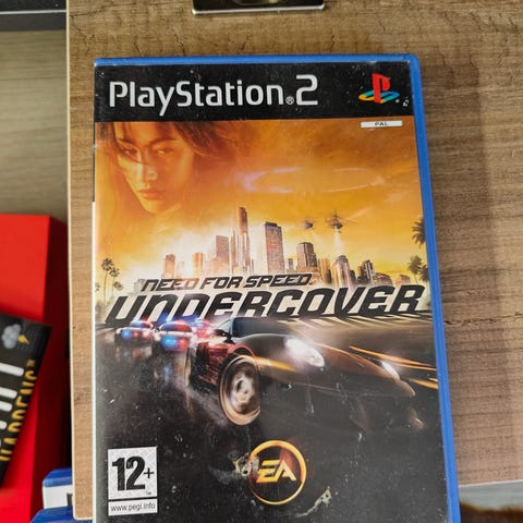 Playstation 2 buzzle ohjaimet ja microfonit | Tori