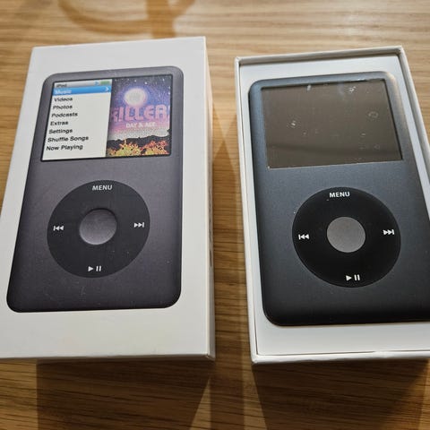 Apple iPod Classic 5th Generation 30GB | Tori