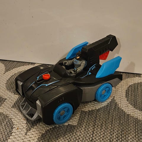 Batman auto ja knight 2000 | Tori