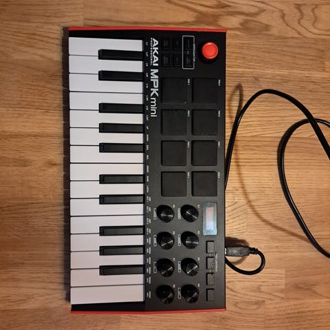 Akai Professionals MPK Mini MIDI MK3 | Tori