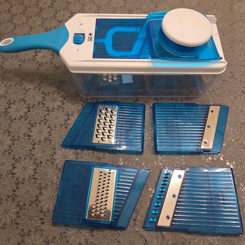 Coline mandoliini | Tori