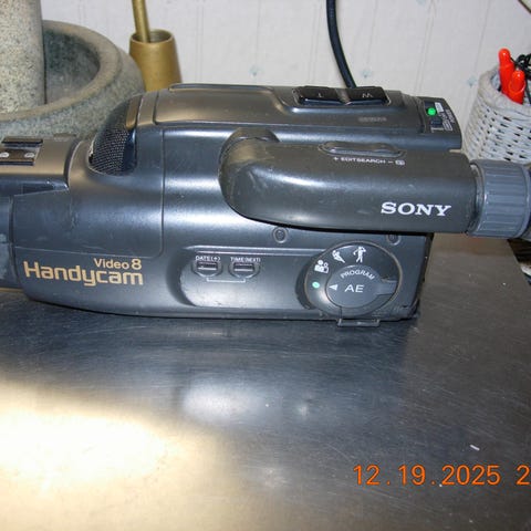 Sony Handycam | Tori