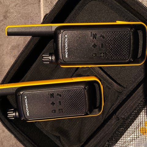 Motorola T82 extreme setti (2 puhelinta) | Tori