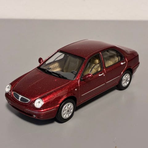 De Tomaso Pantera 1:43 Silver Cars Collection Chrome Diecast Model Car ...