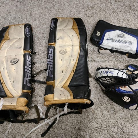 CCM Pro Maalivahdin kassi pyörillä 40" | Tori