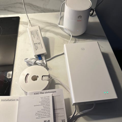 5G ulkomokkula MC7010 + Huawei modeemi DG8245 | Tori