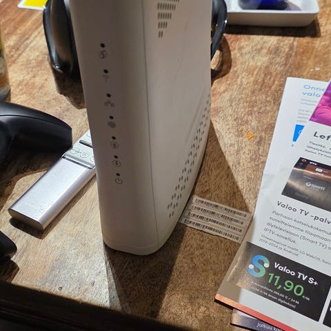 Uudenveroinen Wifi 7 -reititin (Huawei K572) | Tori