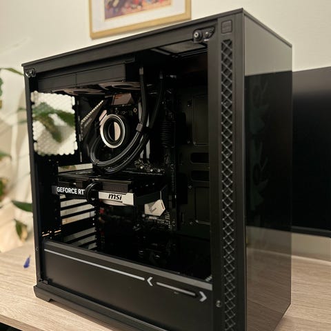 Antec AX20 ATX-kotelo + Seasonic 550W Focus+ Gold virtalähde | Tori