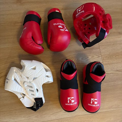 Taekwondo varuste setti | Tori