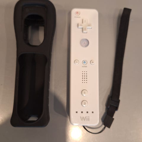 Nintendo wii. Nunchuk musta ohjain. | Tori