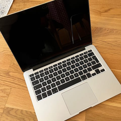 Apple MacBook Pro kannettava 13-tuumainen harmaa | Tori