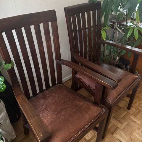 Myydään Tanskalaisia vintage tuoleja nahka istuintyynyillä, design Kay ...