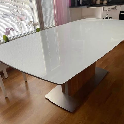 Ruokapöytä ja tuolit | Tori