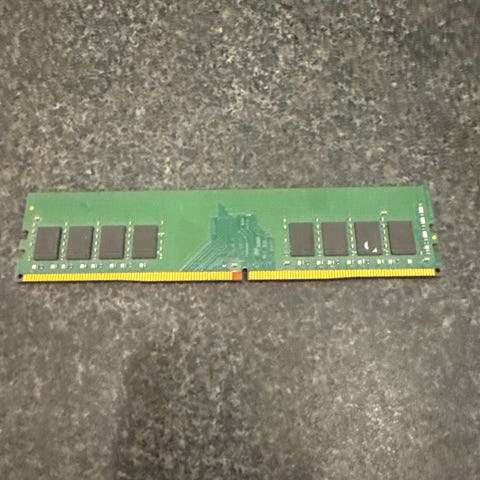 8GB DDR4-2133 RDIMM PC4-17000P-R Single Rank x4 Module ECC | Tori