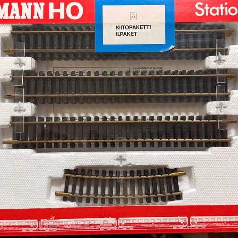 Viessmann 5205 Power module with distribution strip | Tori