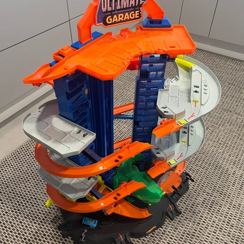 Ultimate garage | Tori