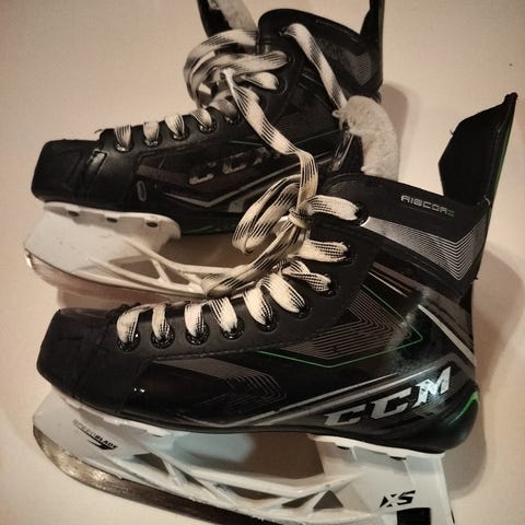 CCM ribcore 67K Jääkiekko Luistimet koko 38 | Tori