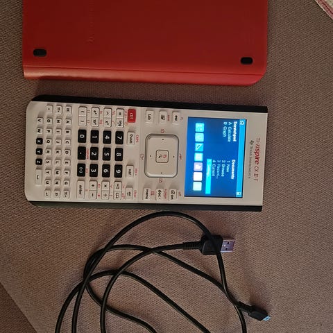 Texas Instruments TI-nspire laskin | Tori