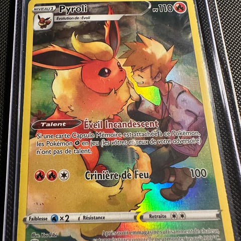Flareon Master Ball | Tori