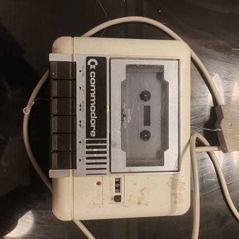 Commodore C2N Kasettiasema | Tori