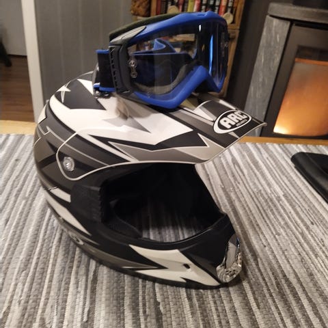 Enduro kypärä | Tori