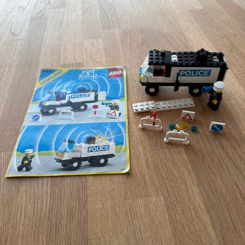 LEGO 588 City Poliisirakennus leikkisetti | Tori