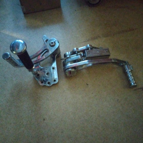 Harley-Davidson jalkakontrollit eteen, kromatut, dyna/shovel? | Tori