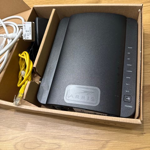 Kaapelimodeemi Arris TG2482B | Tori