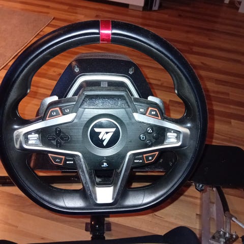 Thrustmaster t128 | Tori