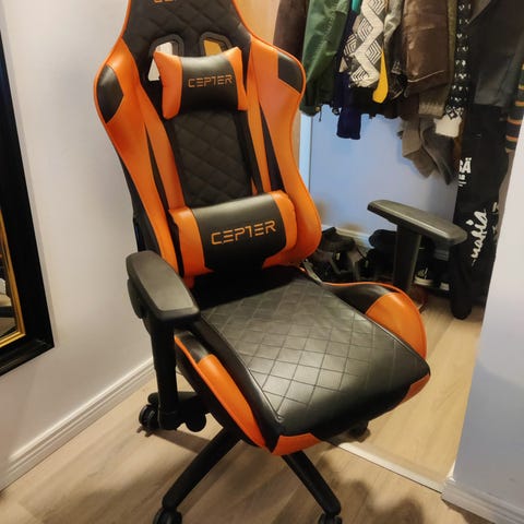 Frros demon pelituoli. | Tori