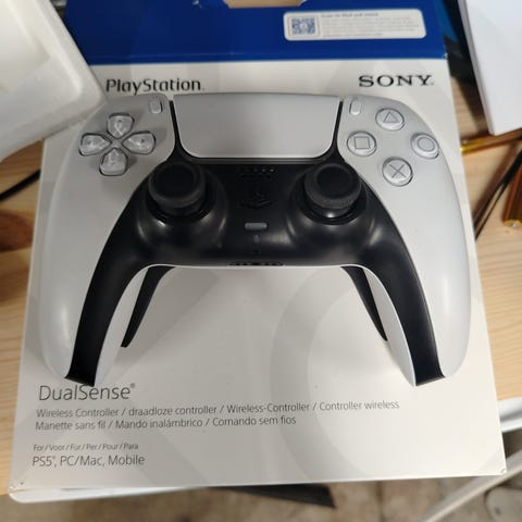 PS5 Dualsense ohjain | Tori