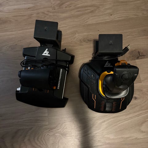 Thrustmaster T.16000M | Tori