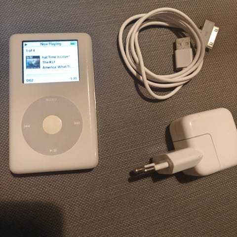 Apple iPod Classic 120 GB kannettava soitin musta | Tori