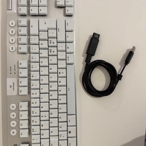 Logitech MX Keys langaton näppäimistö | Tori