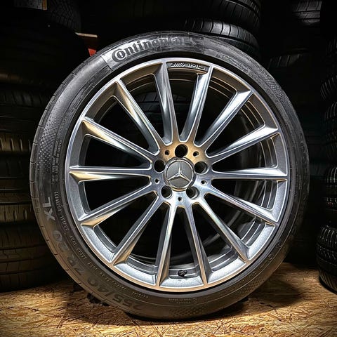 Mercedes AMG vanteet 19" kesärenkailla | Tori