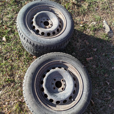 Kitkarenkaat 4kpl 175/65r14 | Tori
