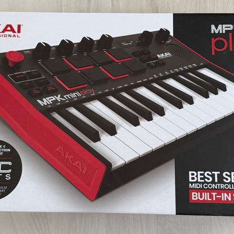 Akai mpk mini | Tori