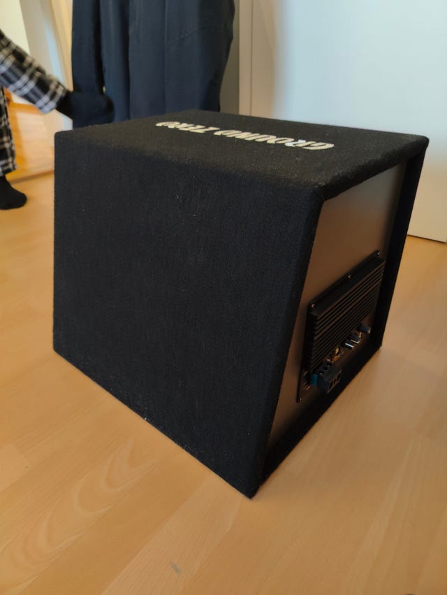 Ground Zero 12" subwoofer | Tori