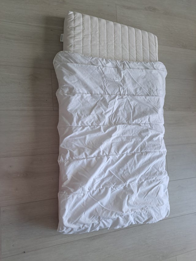 vauvan patja + suoja, vauvan peito + 2 pussilakana | Tori