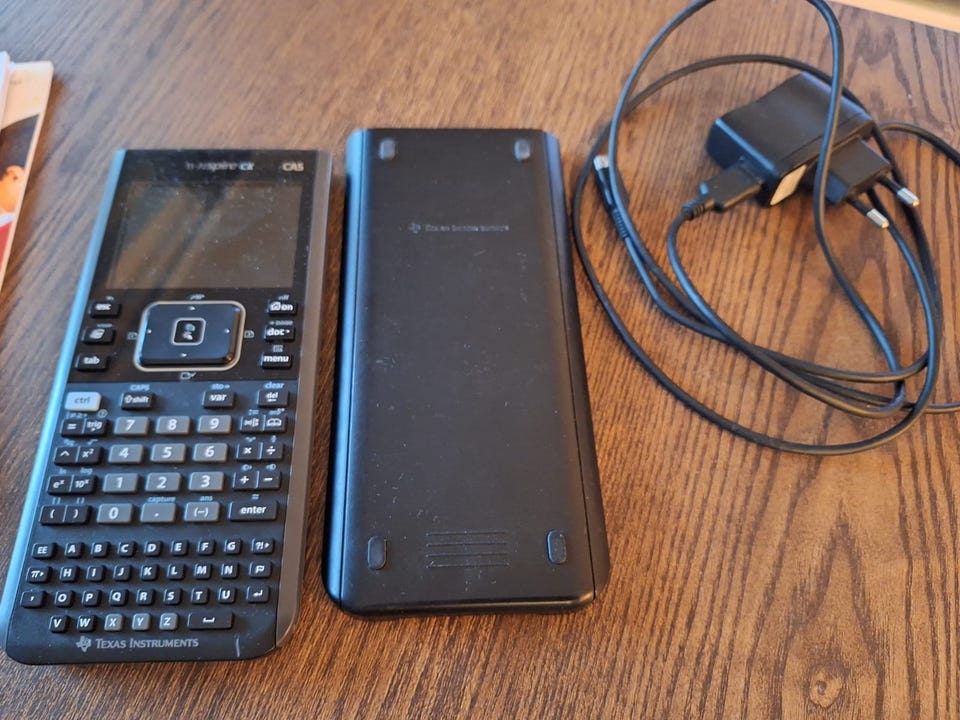 Texas Instruments TI-Nspire CX II-T CAS -symbolinen laskin | Tori