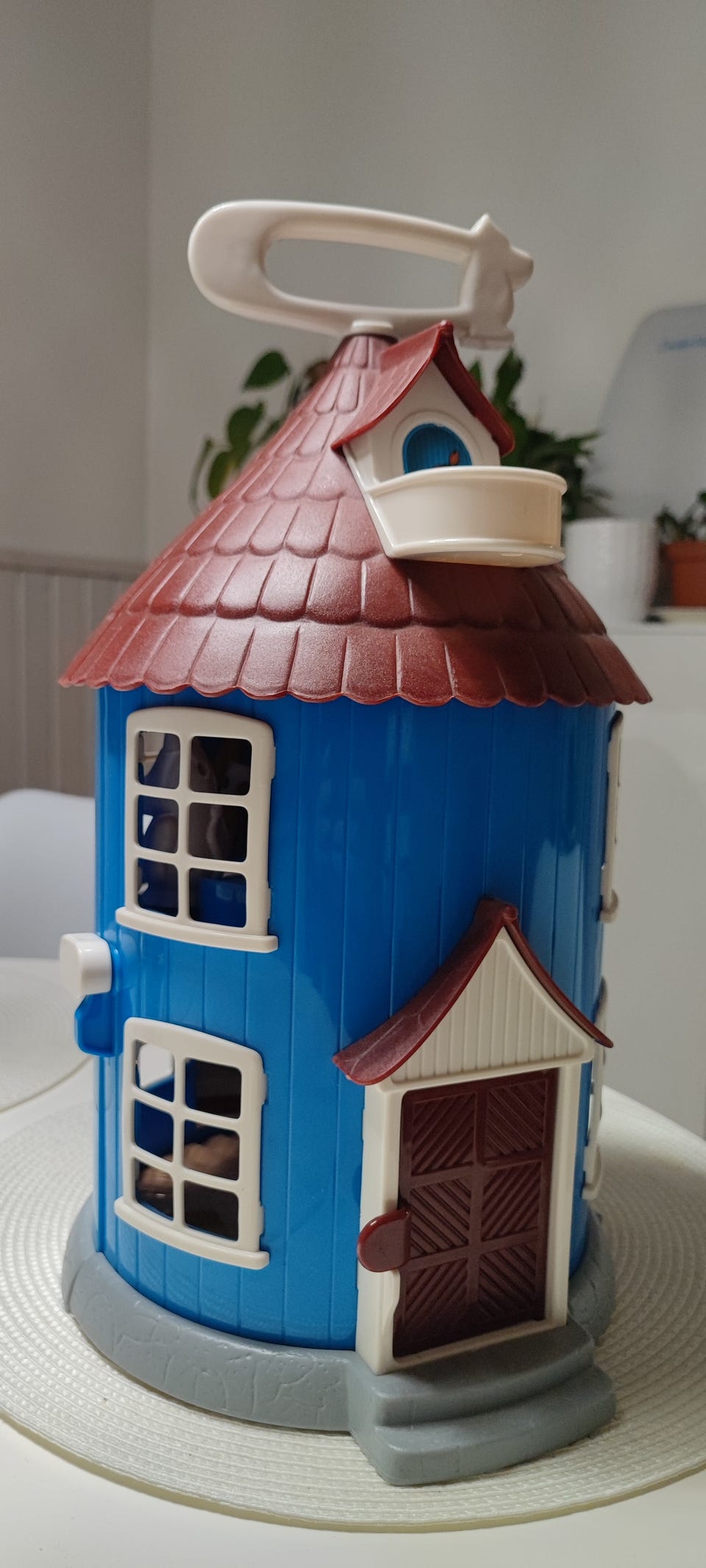 Muumitalo, muumilaiva ja figuurit | Tori