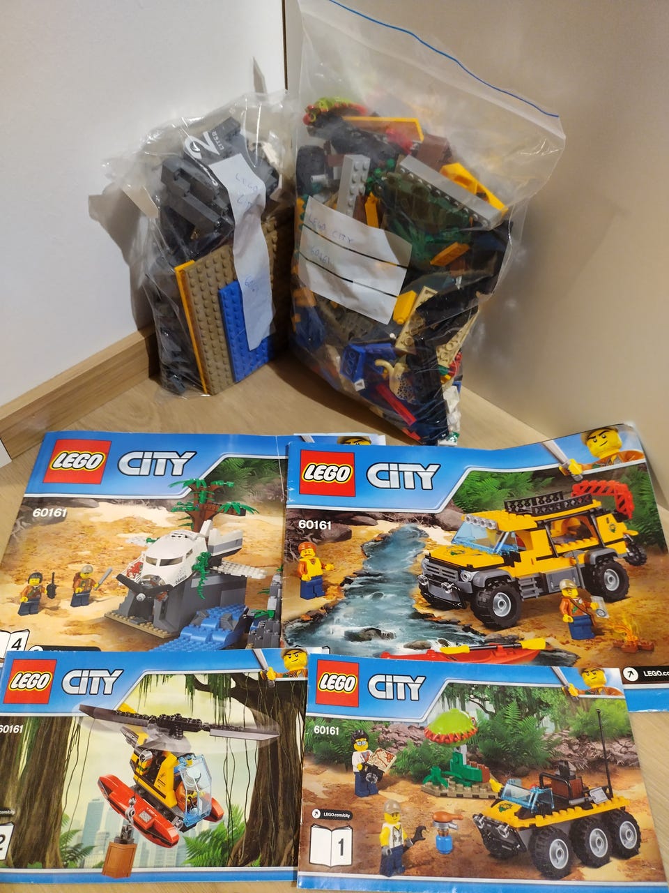 LEGO City 60182, Avopakettiauto ja asuntovaunu | Tori