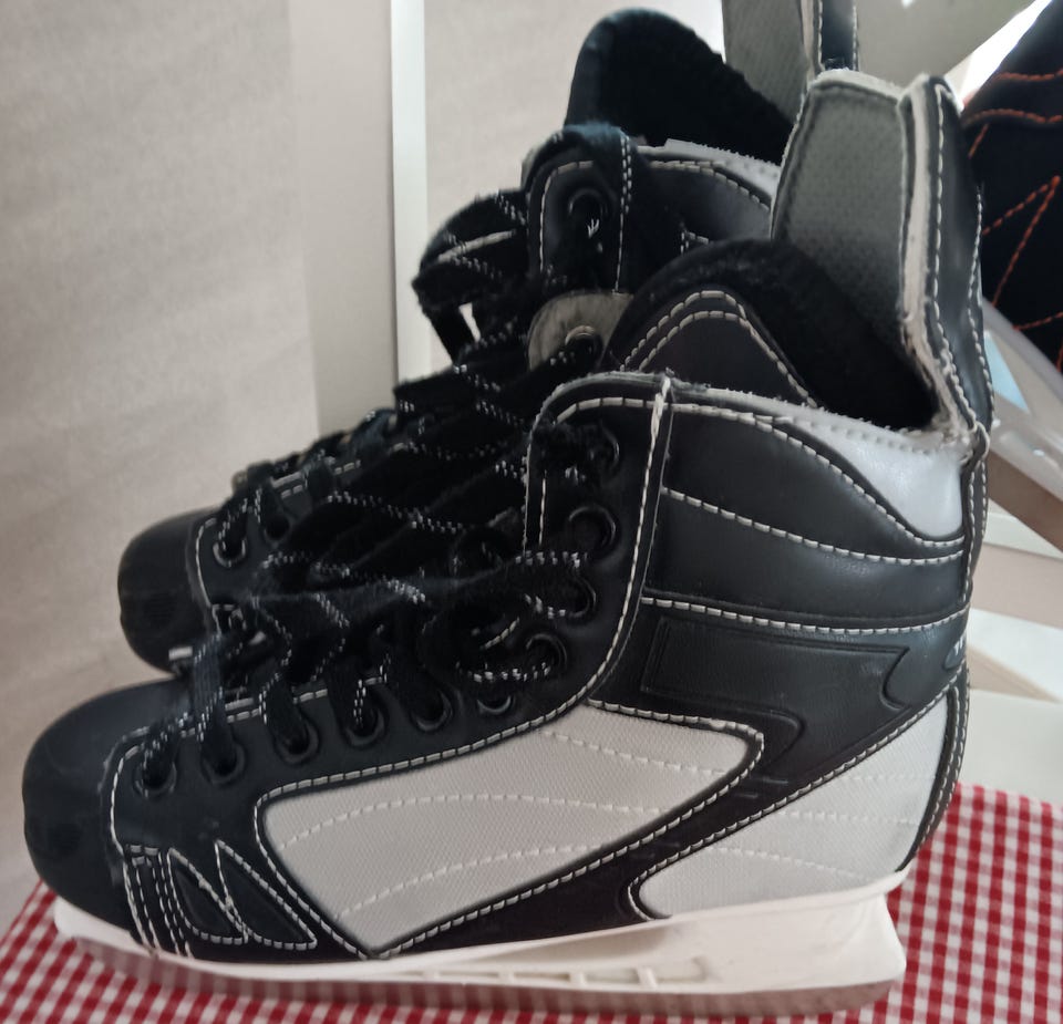 Bauer hokkarit | Tori